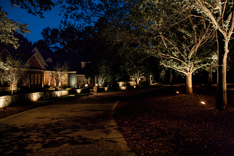 11 Different Driveway Lighting Ideas for Your Home