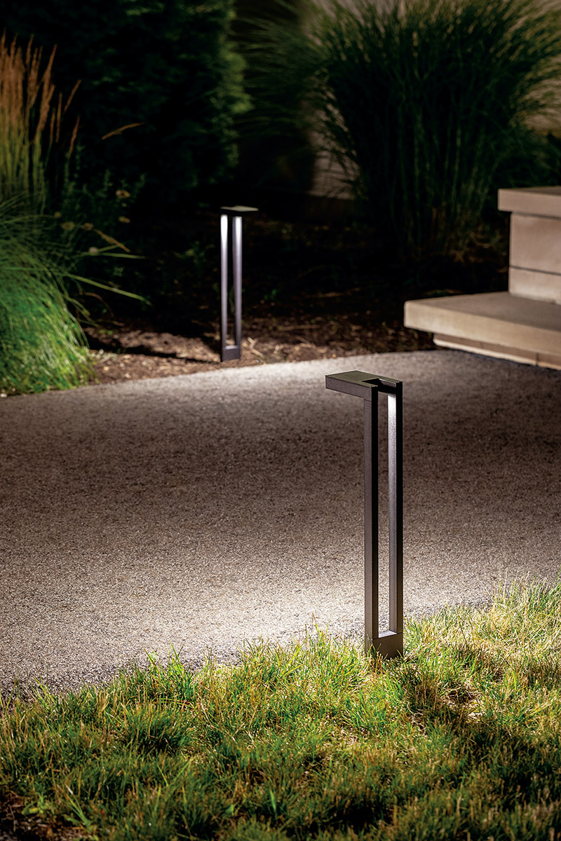 Modern Pathway Lighting Ideas to Update Your Home